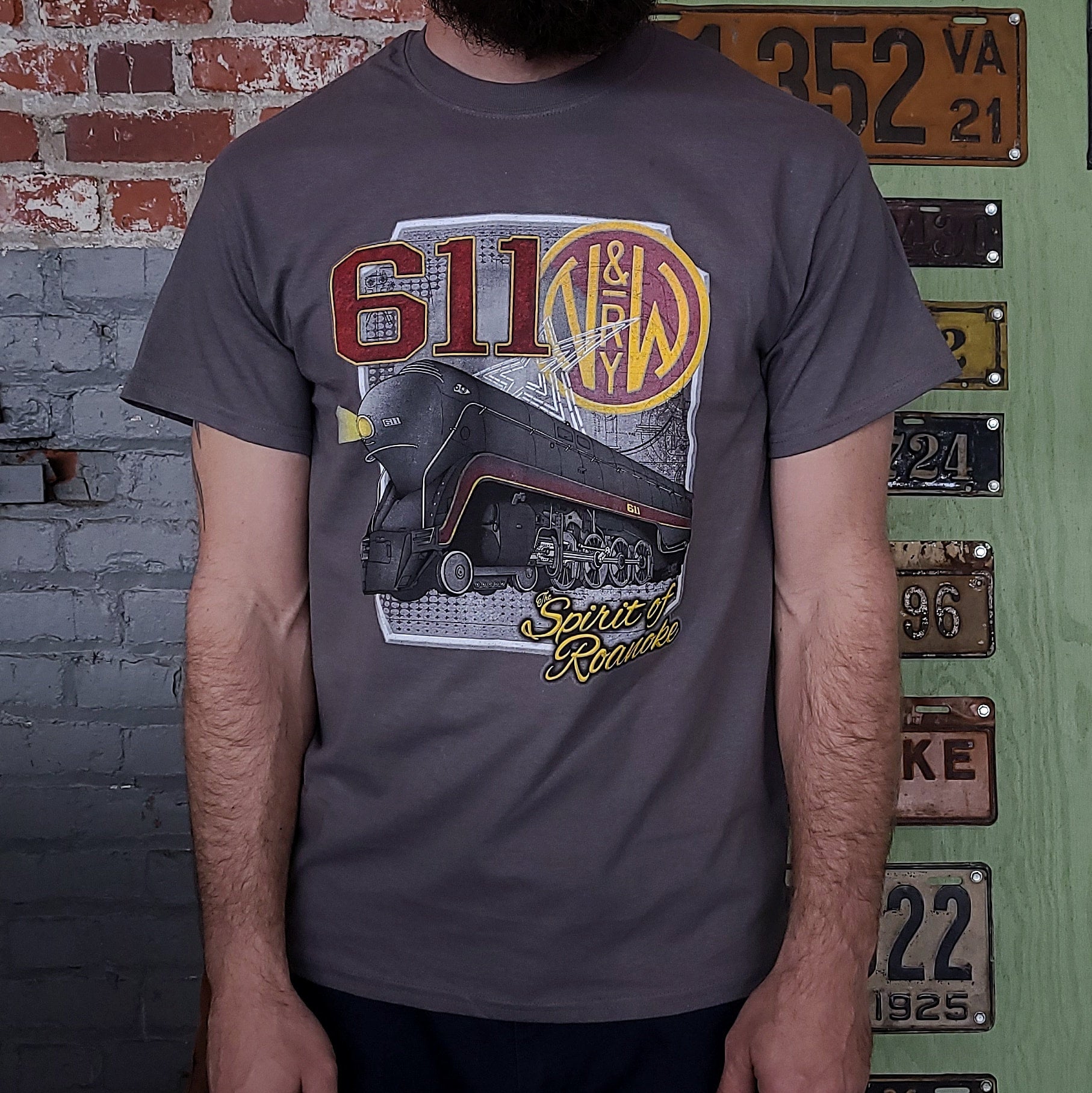 Shirt- Spirit Of Roanoke | Virginia Museum of Transportation, Inc.